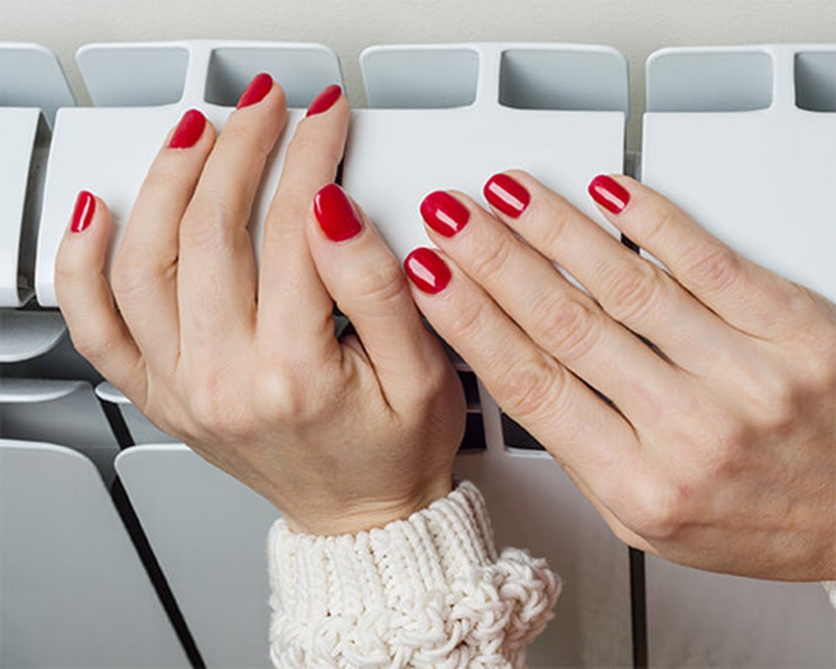 How to Fix a Radiator That Won’t Heat Up | HomeServe